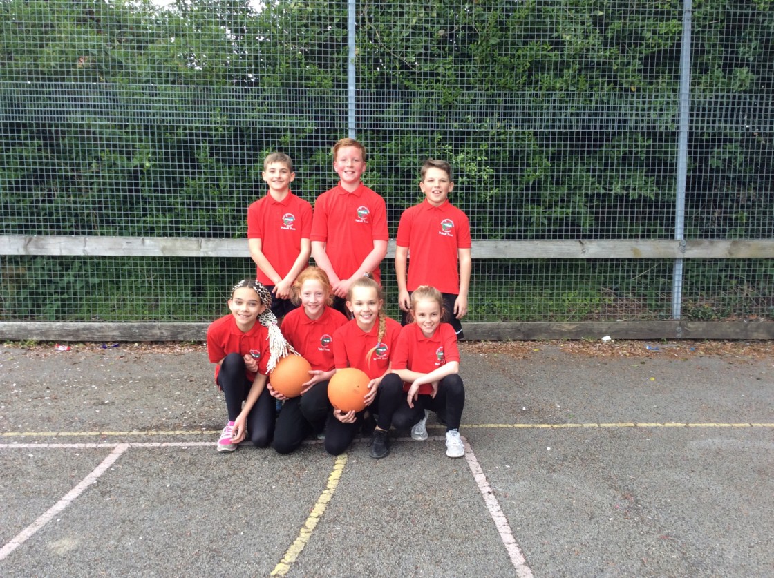Our Amazing Netball Team! – Brotherton & Byram Community Primary Academy