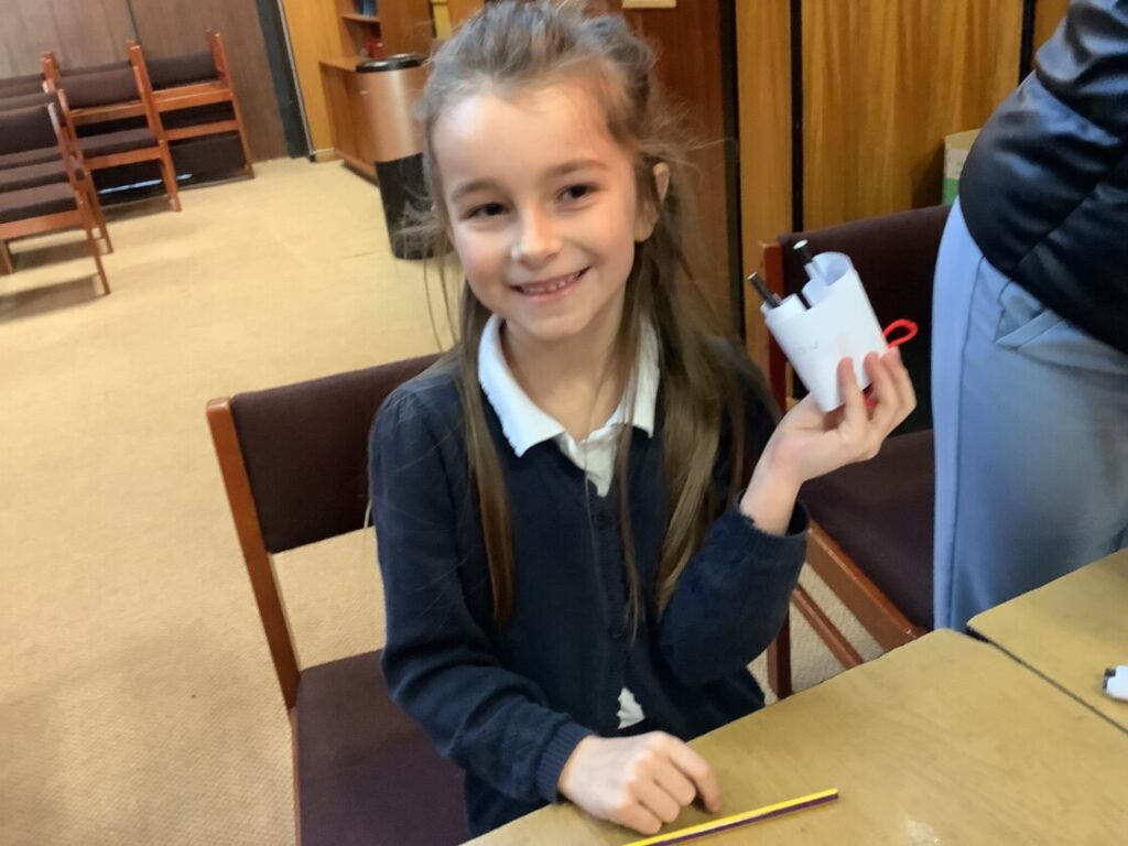 Year 3 Visit to Sinai Synagogue – Brotherton & Byram Community Primary ...